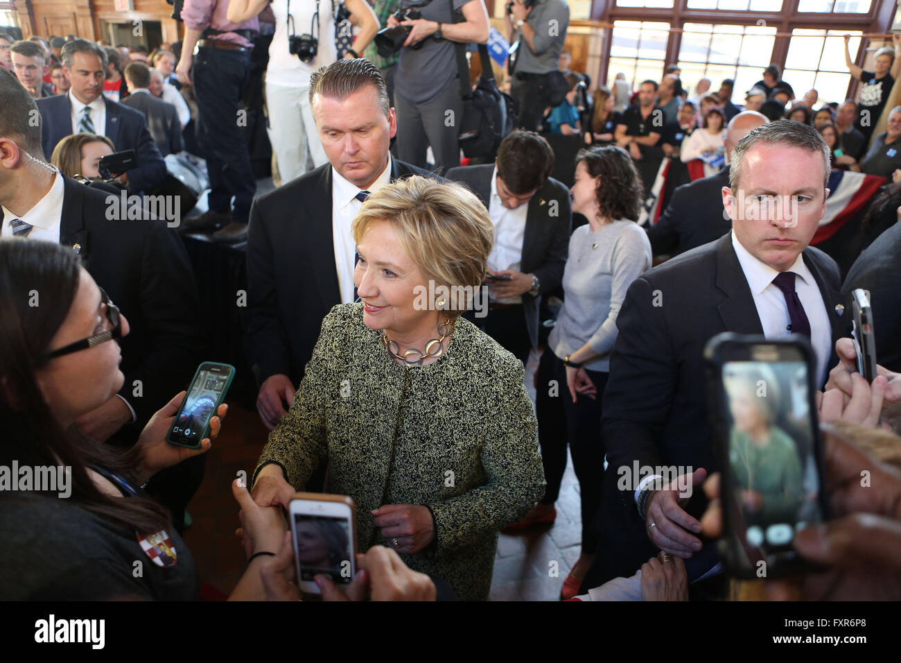 Safe hands plans hi-res stock photography and images - Alamy