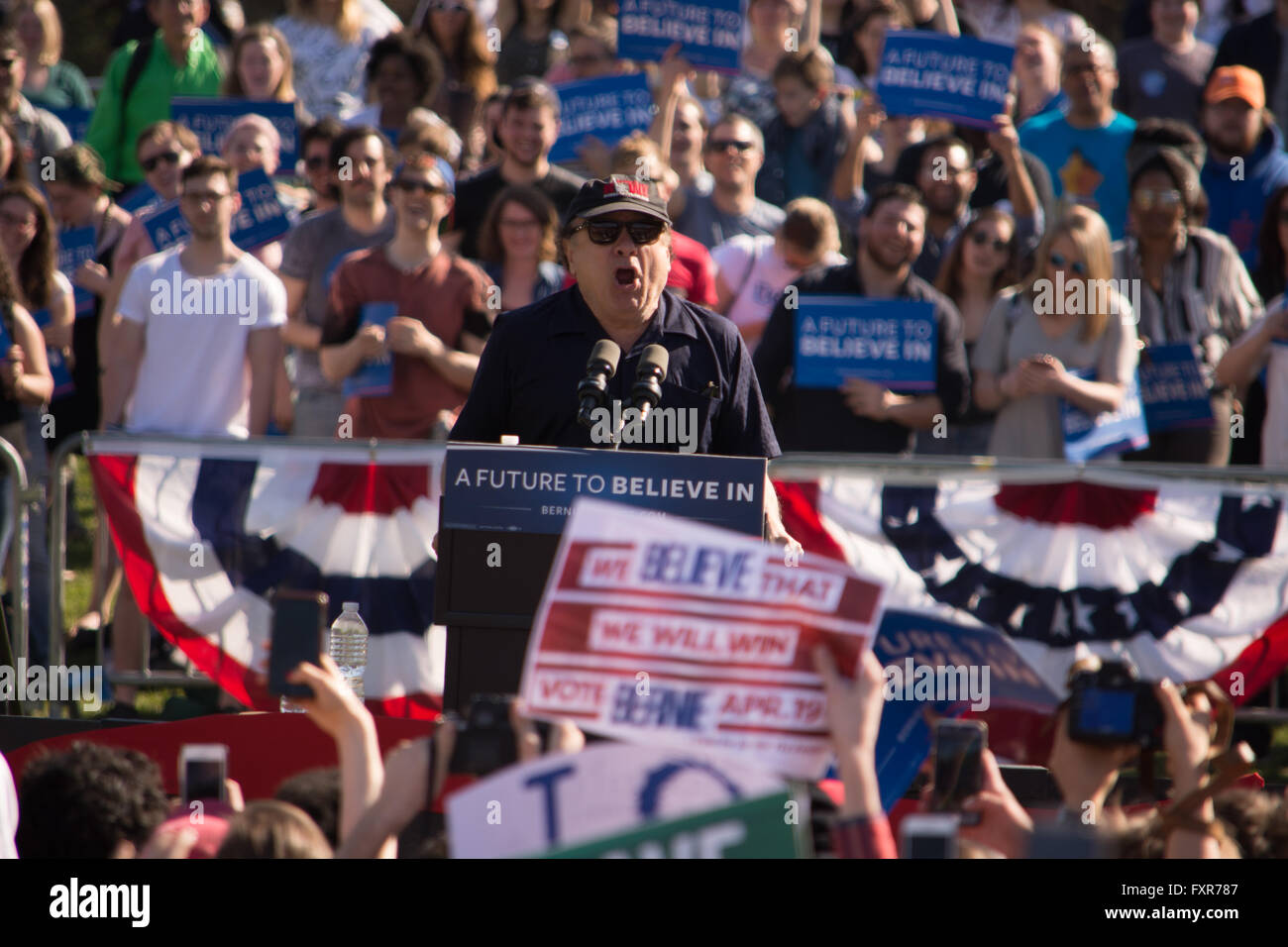 Brooklyn, USA. 17th April 2016. Actor Danny DeVito introduces his ...