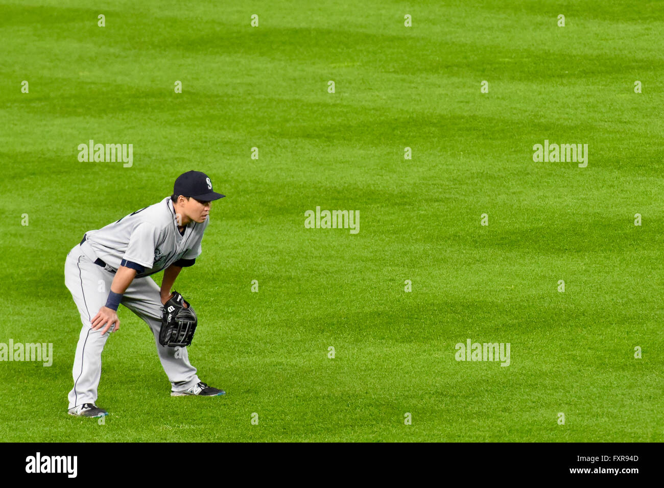 the Bronx, New York, USA. 15th Apr, 2016. Norichika Aoki (Mariners ...