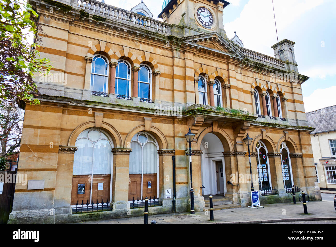 Towcester town centre hi-res stock photography and images - Alamy