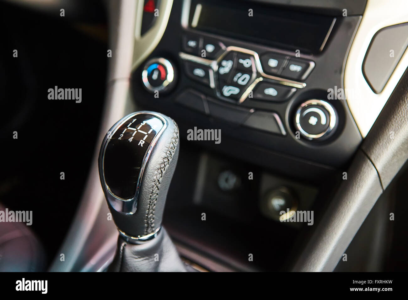 6 speed gearbox hi-res stock photography and images - Alamy