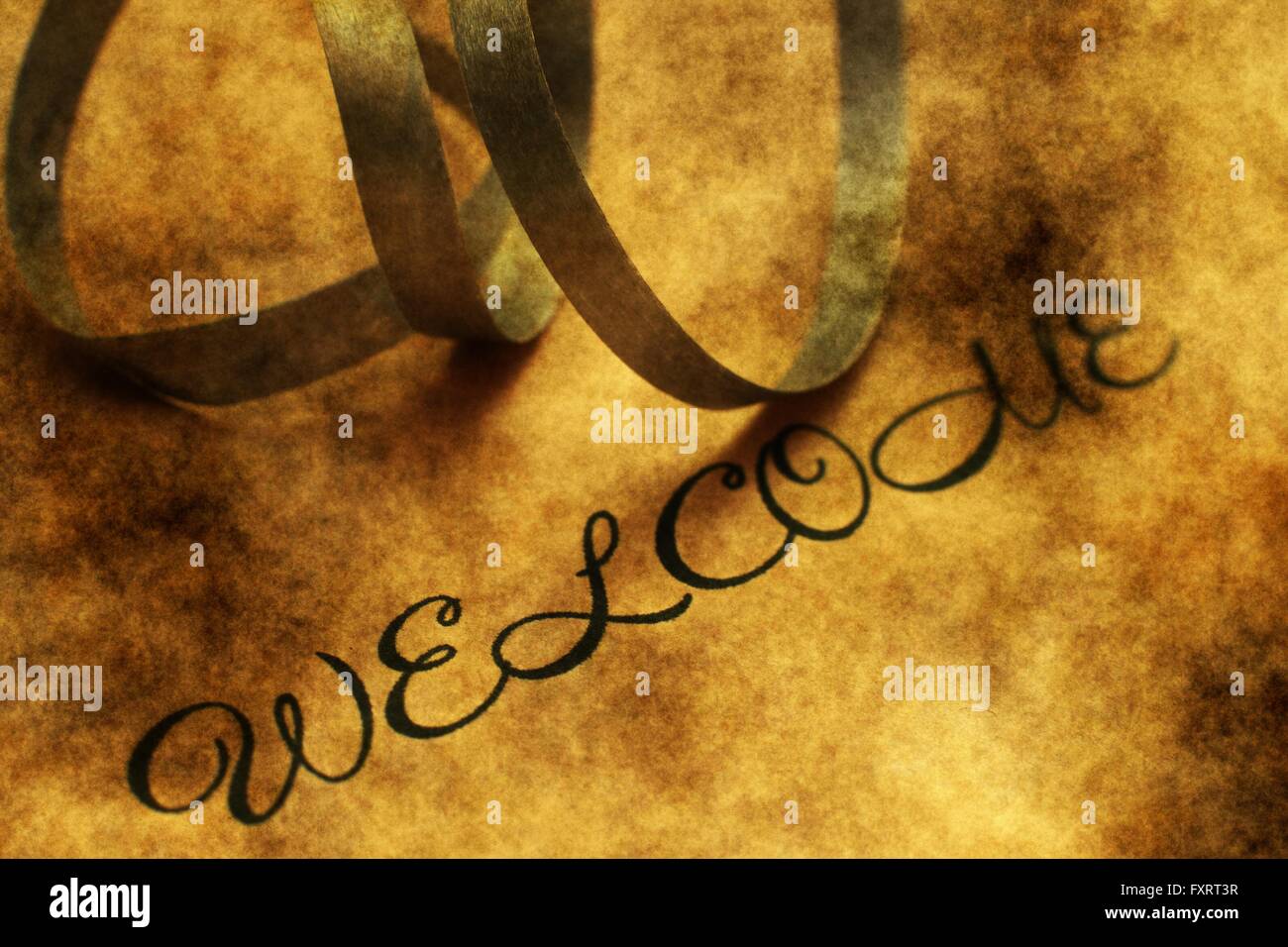 Welcome text grunge concept Stock Photo - Alamy