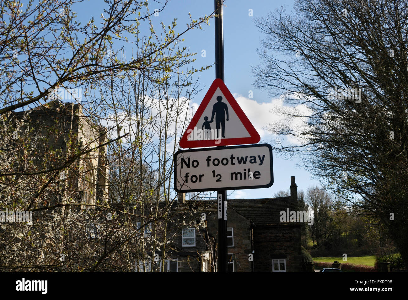 Traffic sign warning of no footpath Stock Photo - Alamy