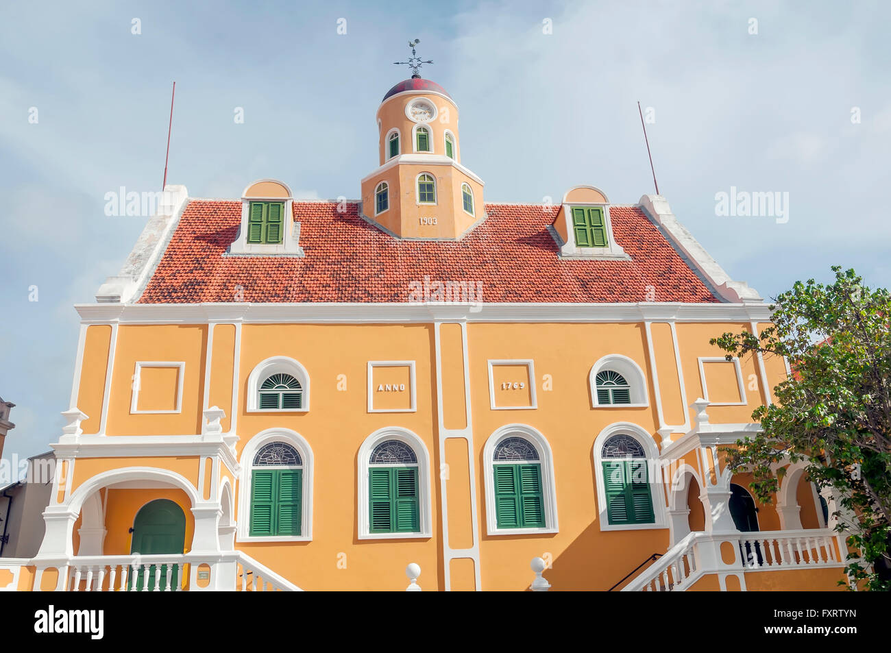 Horizontal colonial church hi-res stock photography and images - Alamy