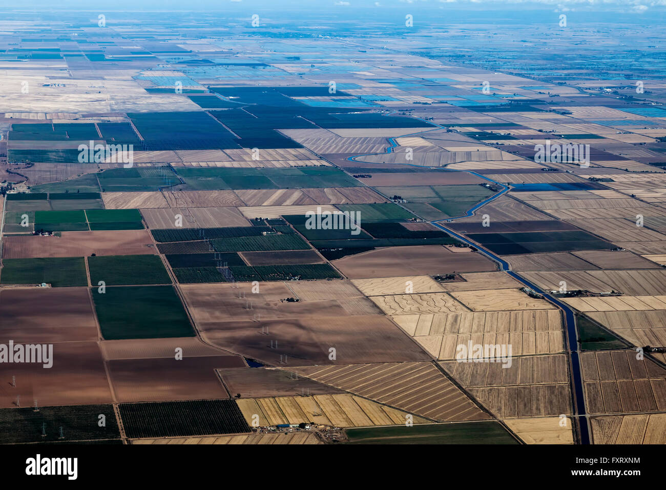 Farm land irrigation hi-res stock photography and images - Alamy
