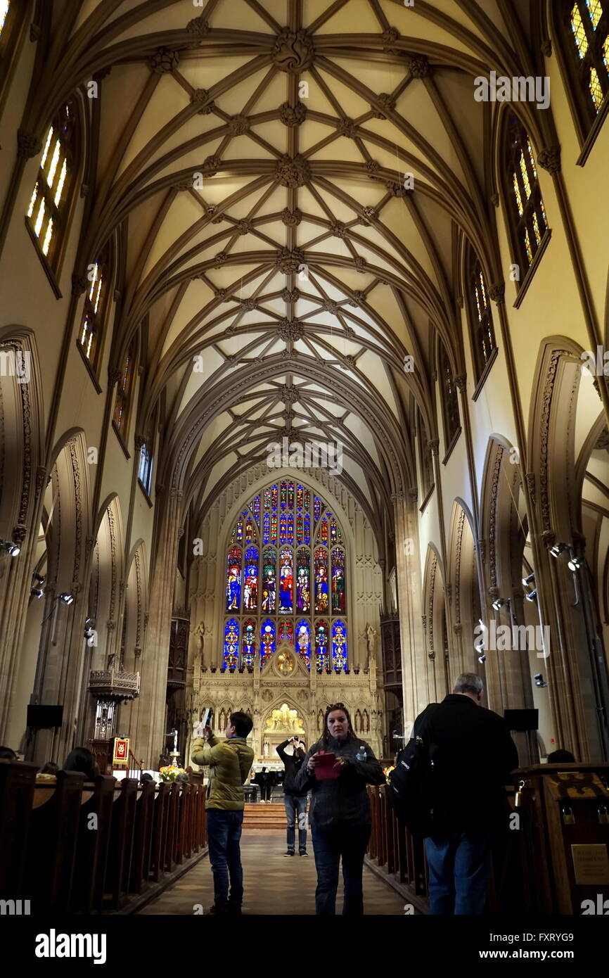 Trinity church new york city hi-res stock photography and images - Alamy