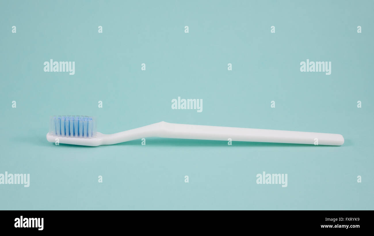 The clean white toothbrush for brushing the teeth Stock Photo - Alamy