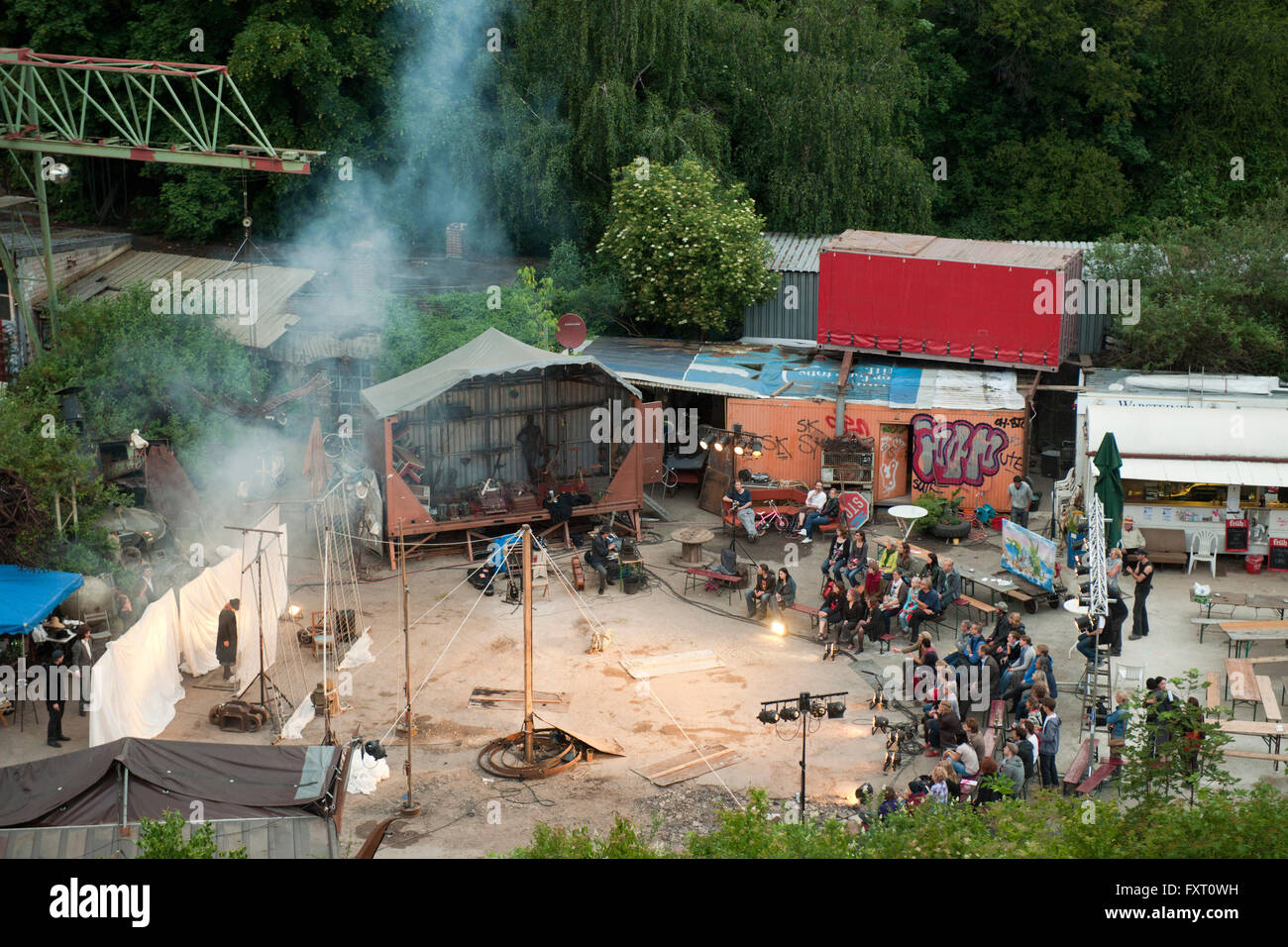 Deutschland, Nordrhein-Westfalen, Köln-Ehrenfeld; Mitten in Ehrenfeld ...