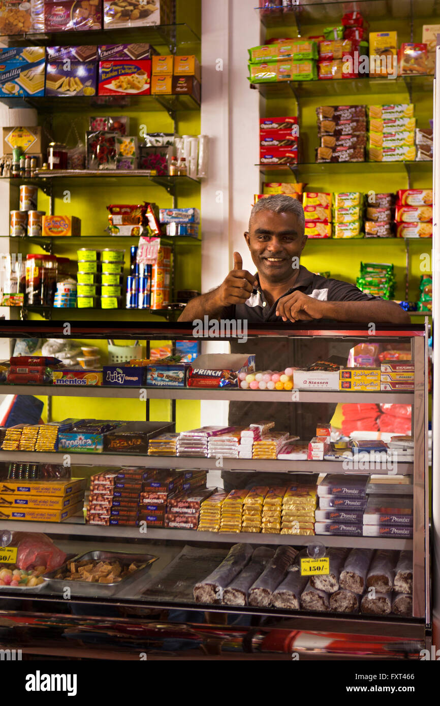 Sri lankan small businesses hi-res stock photography and images - Alamy