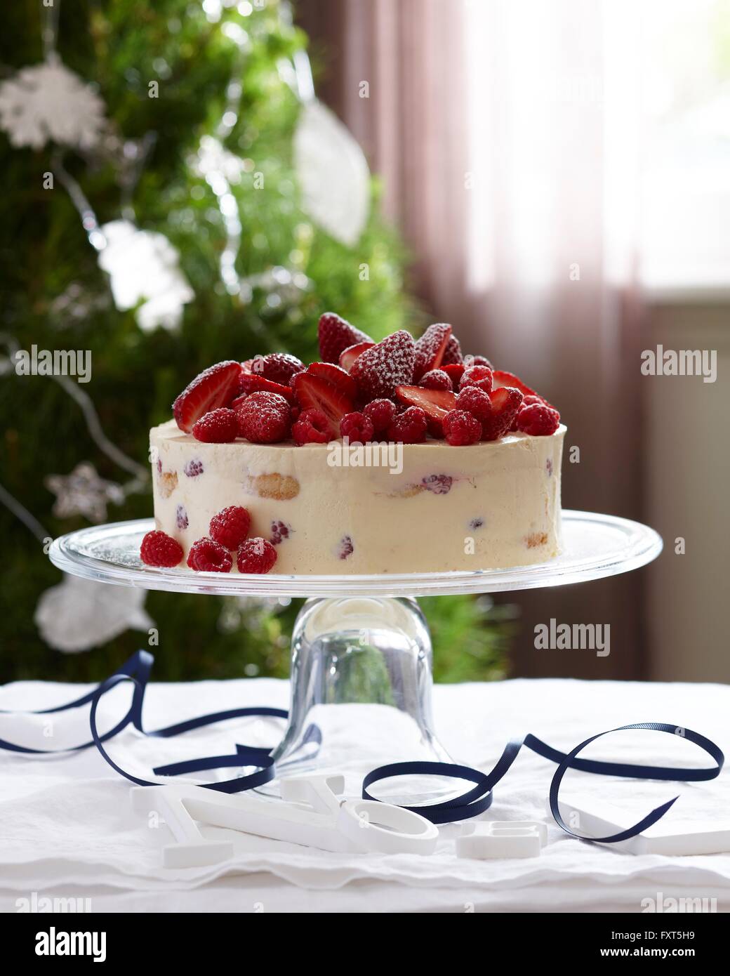 Charlotte russe hi-res stock photography and images - Alamy