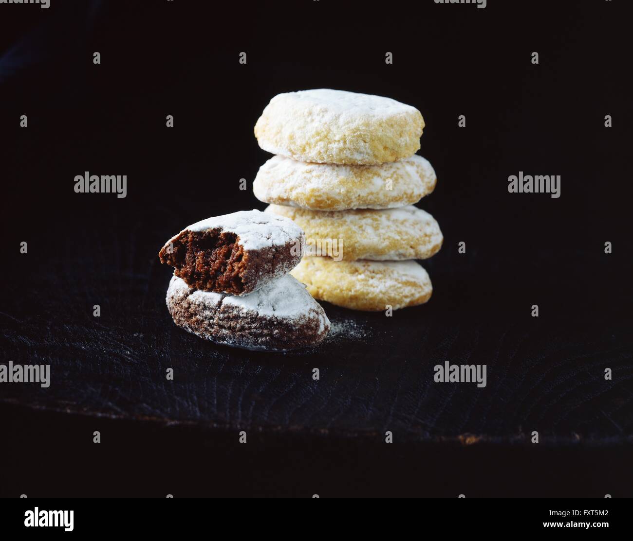 Stack of Italian chocolate biscuits Stock Photo - Alamy