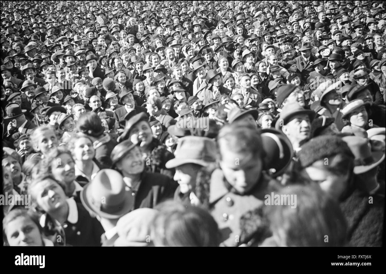 Anschluss hi-res stock photography and images - Alamy