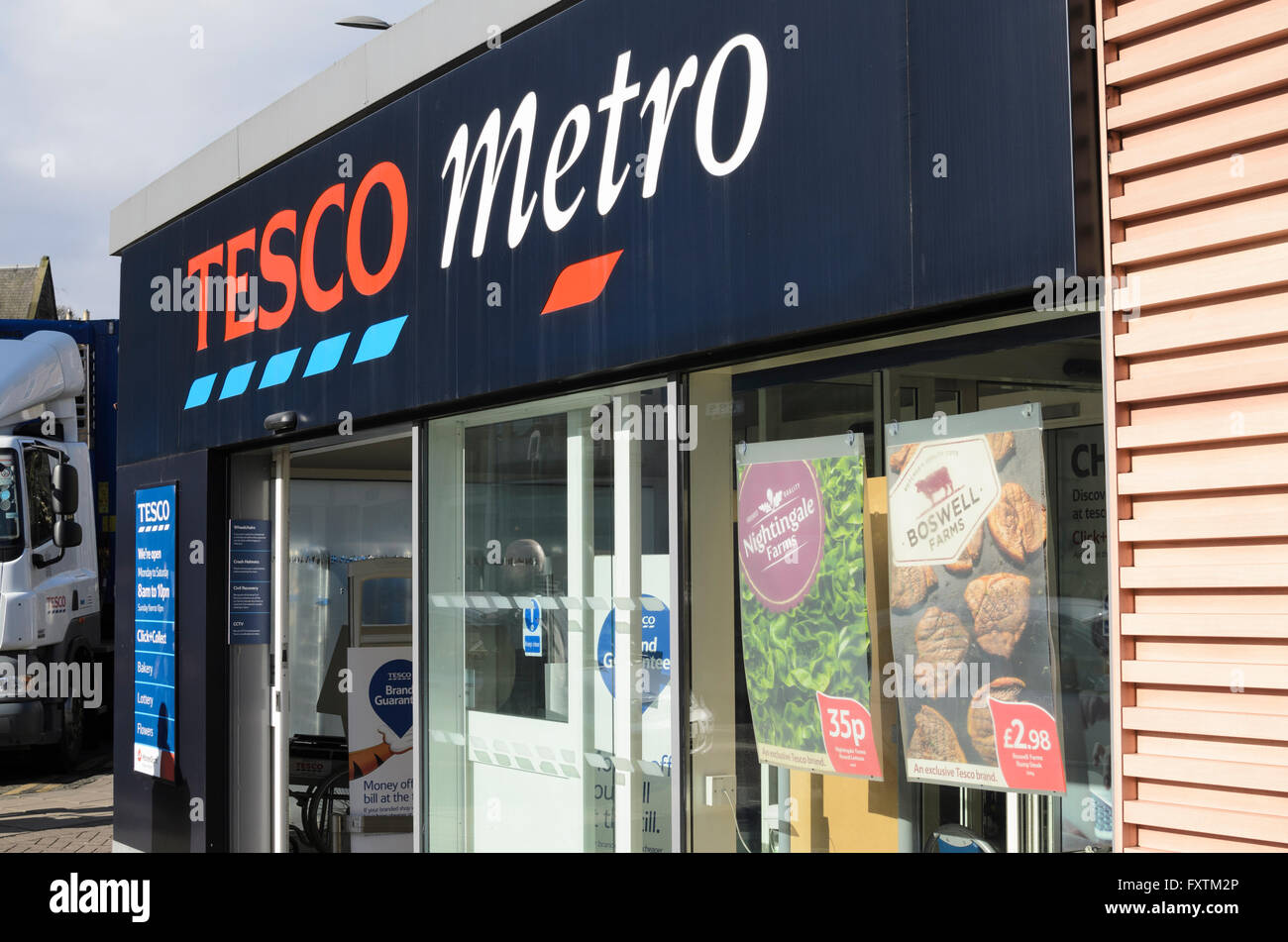 Tesco edinburgh hi-res stock photography and images - Alamy