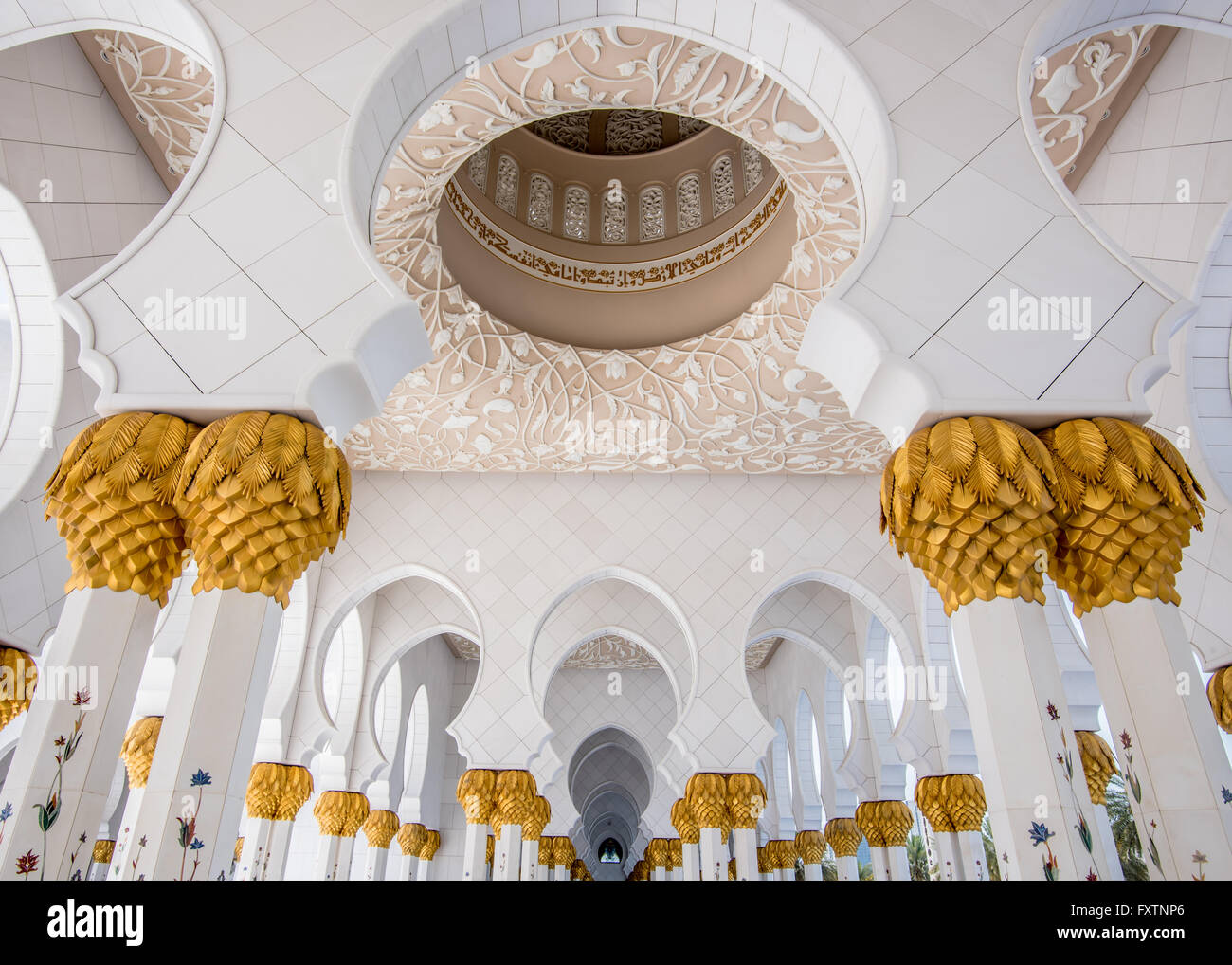 Sheikh Zayed Grand Mosque in Abu Dhabi with detail of the ceiling and ...