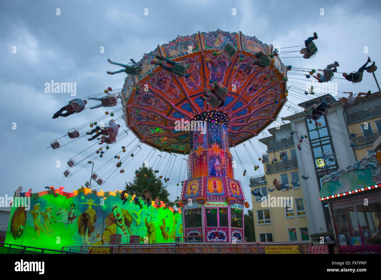 Deutschland, Nordrhein-Westfalen, Paderborn, Libori-Fest, Kirmes am ...