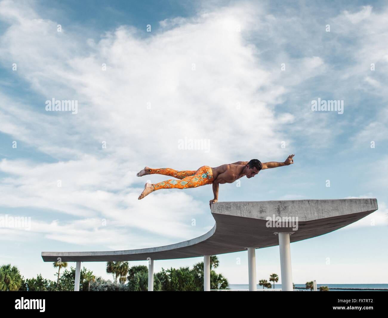 Balancing structure hi-res stock photography and images - Alamy