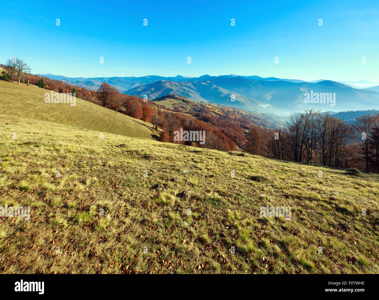 November mountain landscape hi-res stock photography and images - Alamy