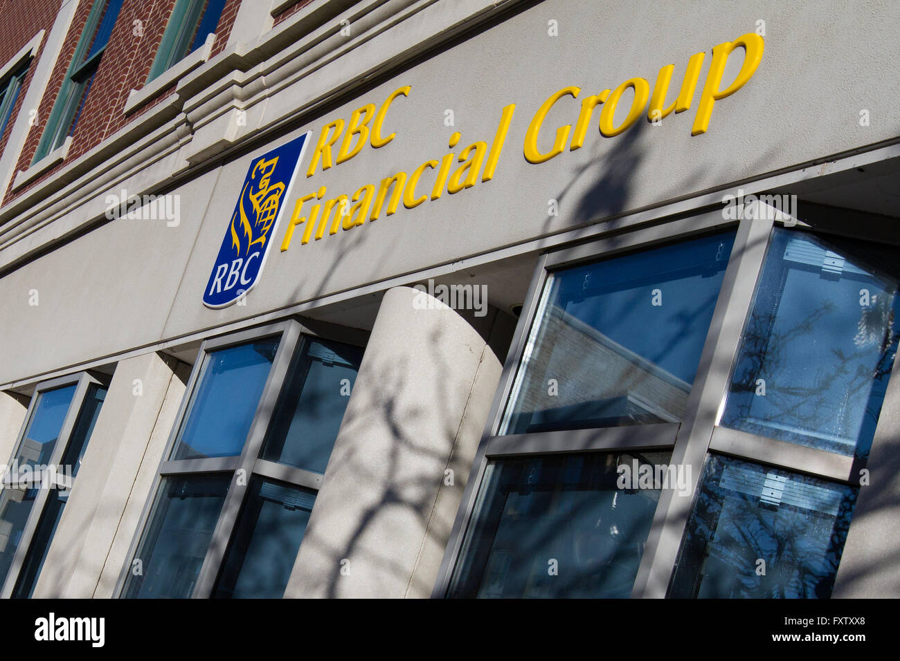 Rbc royal bank branch hi-res stock photography and images - Alamy