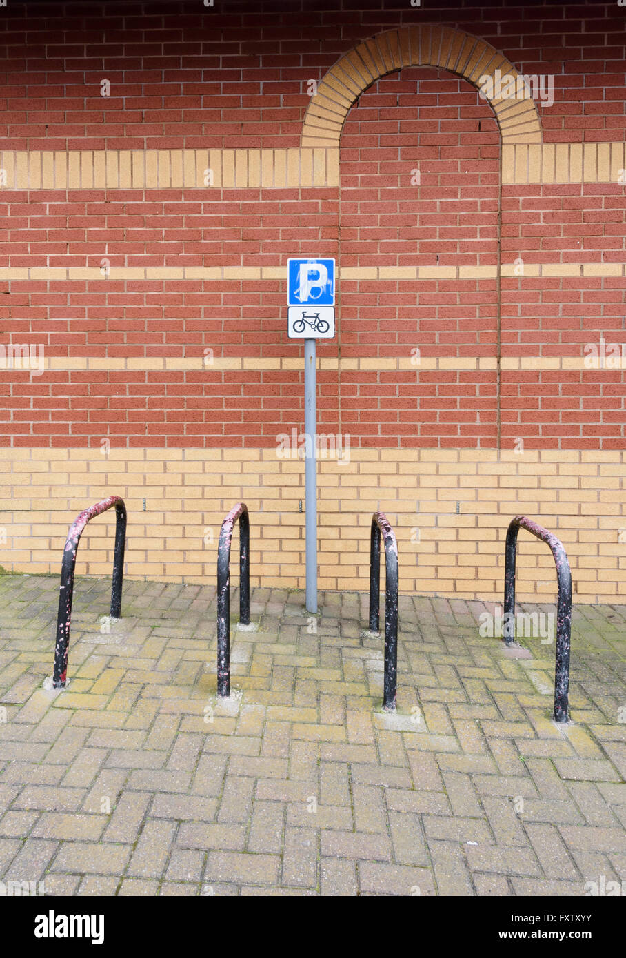 Empty bike rack on the promenade in Blackpool, Lancashire Stock Photo ...