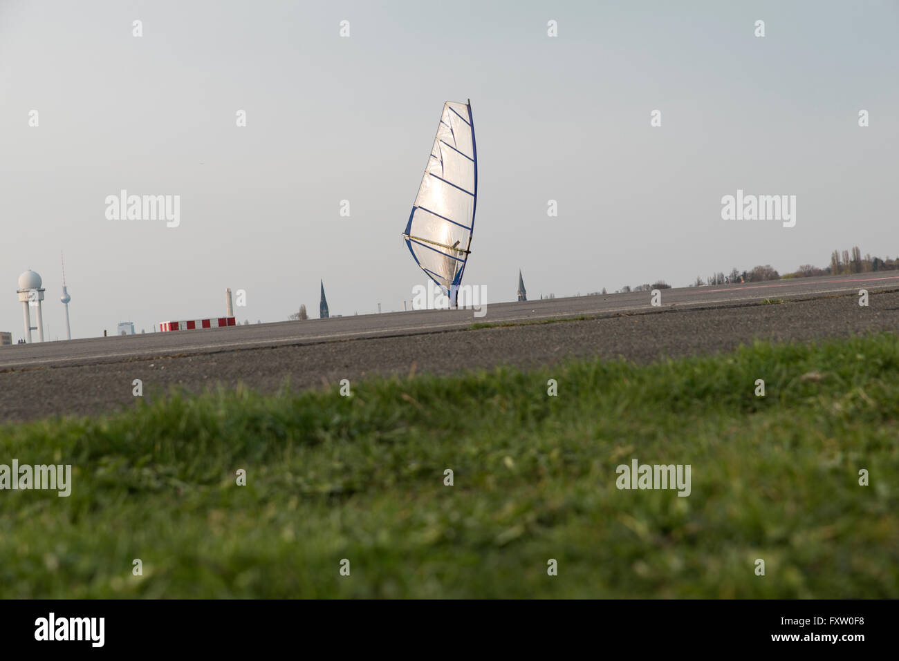 windskating on the airstrip of Tempelhofer airport in Berlin Stock ...