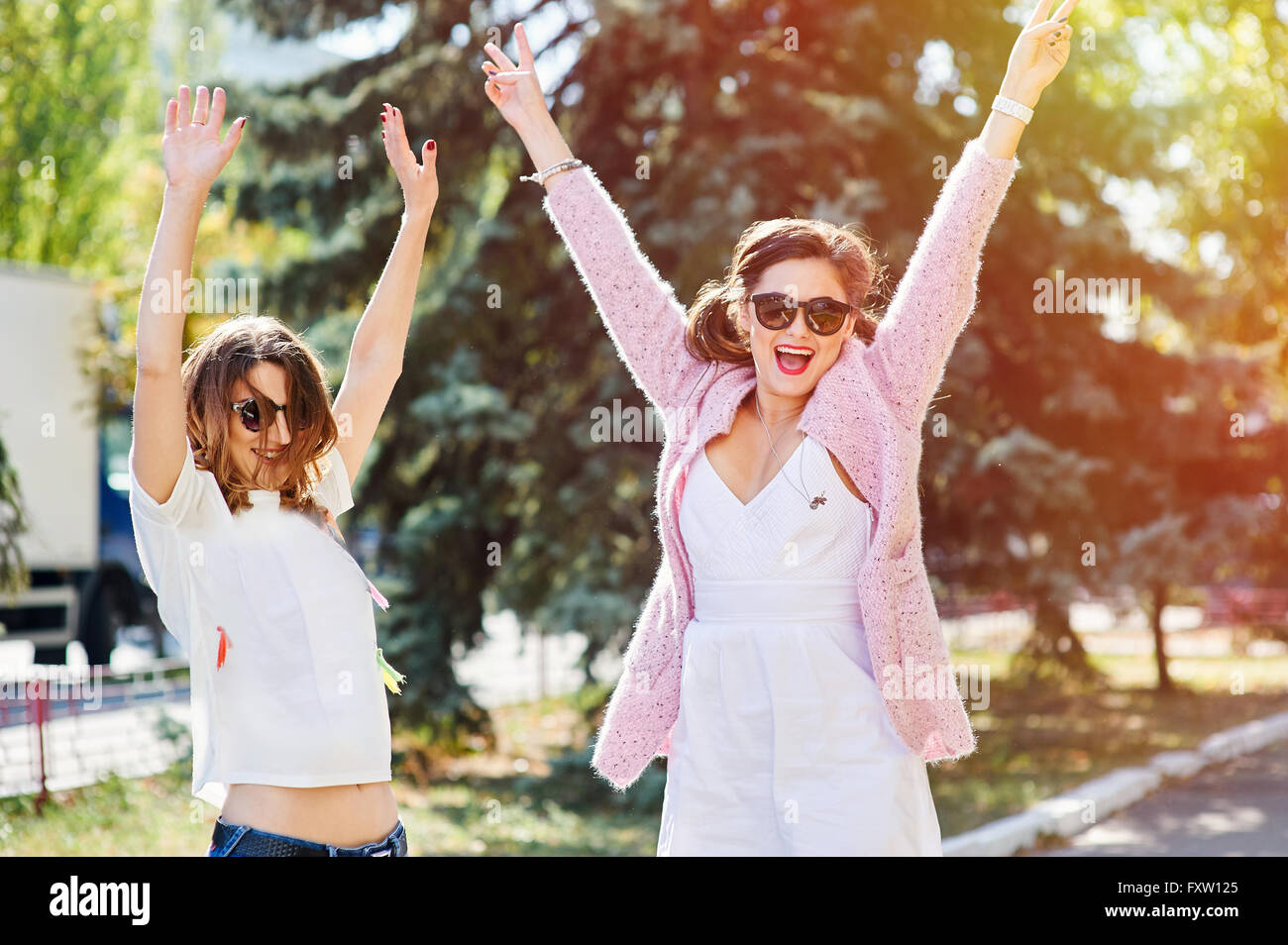 Beautiful women walking street hi-res stock photography and images - Alamy