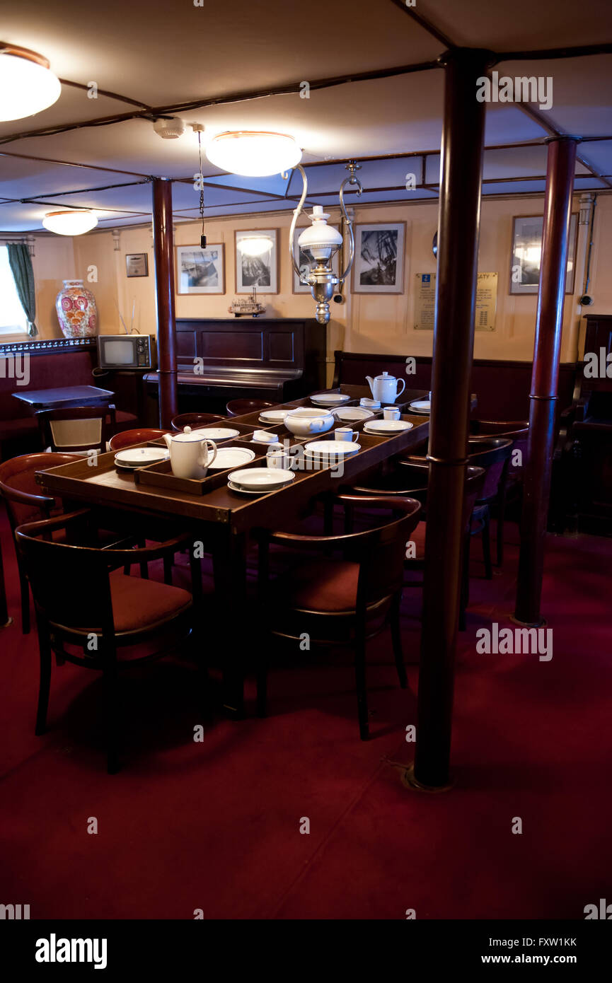 Wardroom hi-res stock photography and images - Alamy