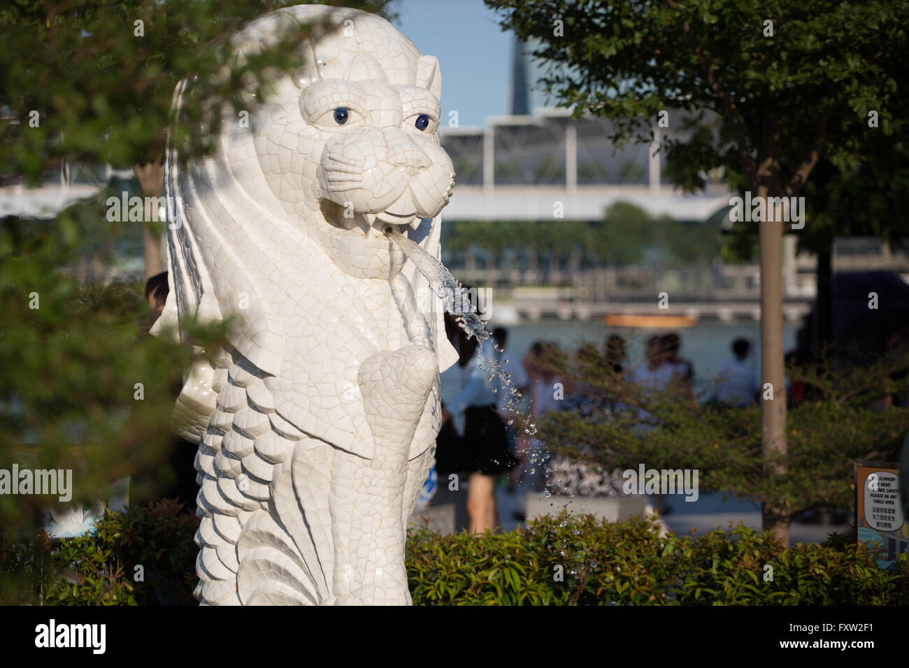 Merlion lion statue hi-res stock photography and images - Alamy