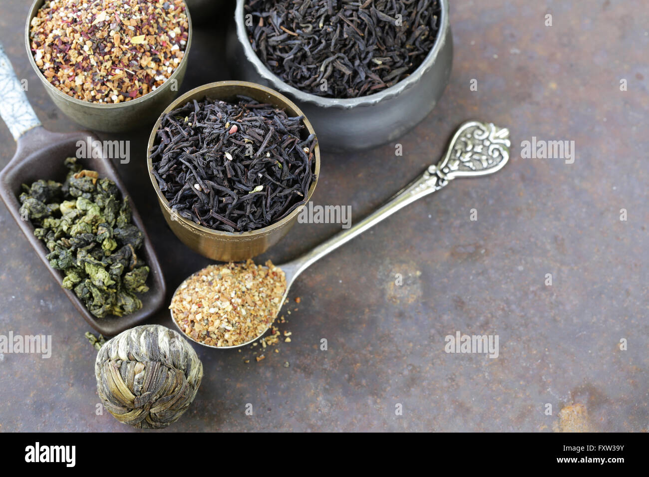 different varieties of dry tea (black, white, green Stock Photo - Alamy