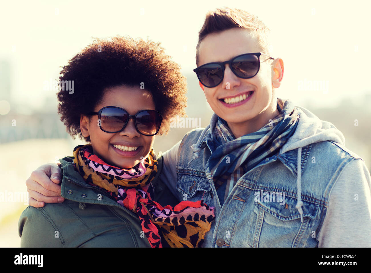 Teens hugging hi-res stock photography and images - Alamy