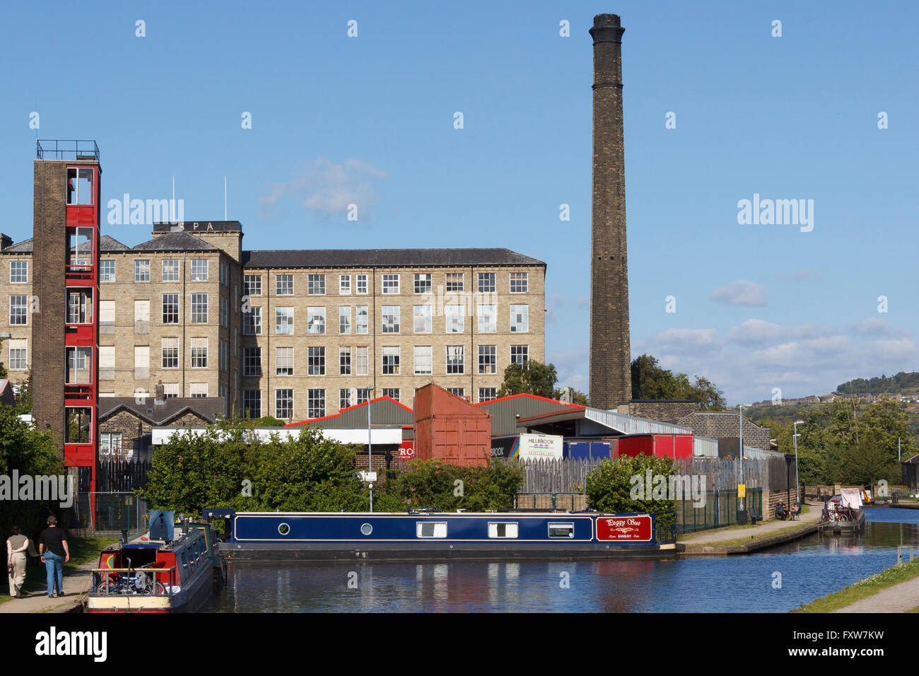 The Spa Mill and the Huddersfield Narrow Canal at Slaithwaite in the ...