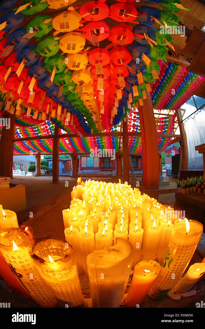 Korean altar hi-res stock photography and images - Alamy