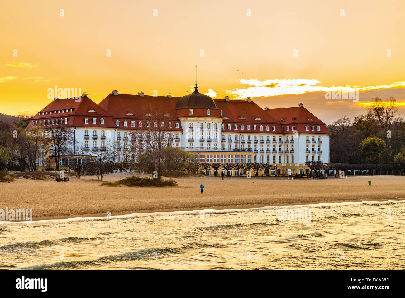 Beautiful seaside resort architecture hi-res stock photography and images - Alamy