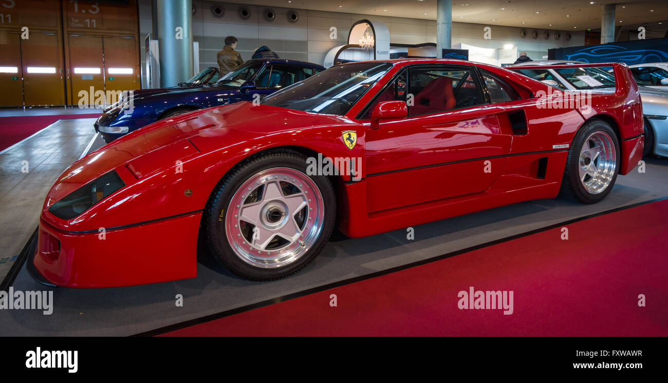 Vintage ferrari hi-res stock photography and images - Alamy