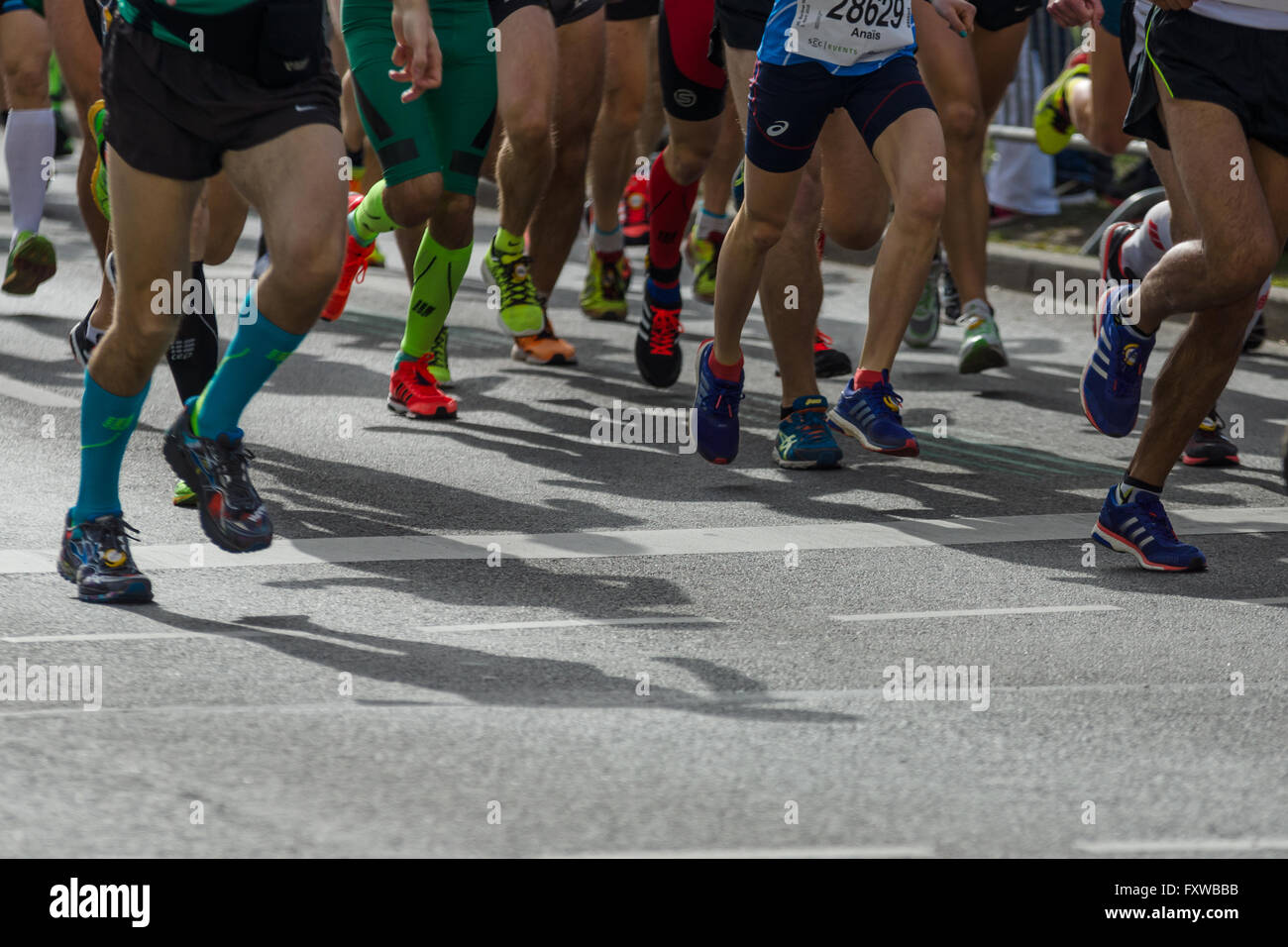 Legs runners berlin hi-res stock photography and images - Alamy