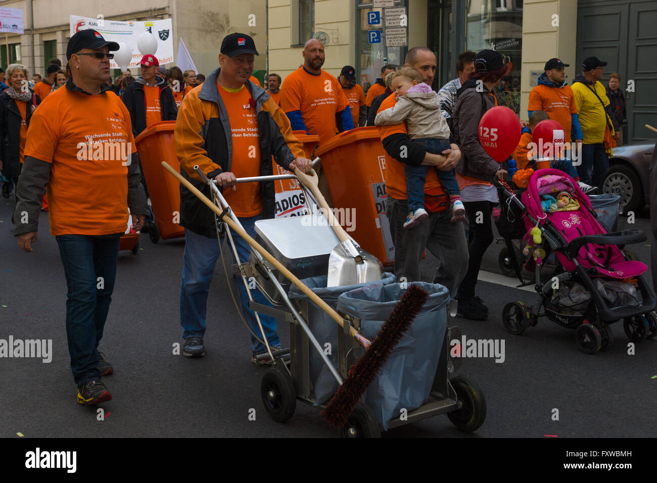 German labour service hi-res stock photography and images - Alamy