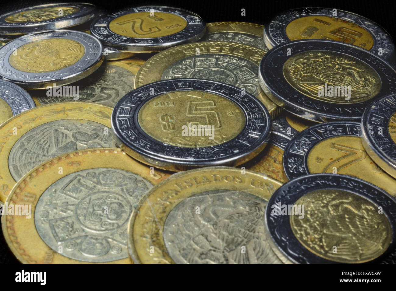 Mexican peso coin hi-res stock photography and images - Alamy