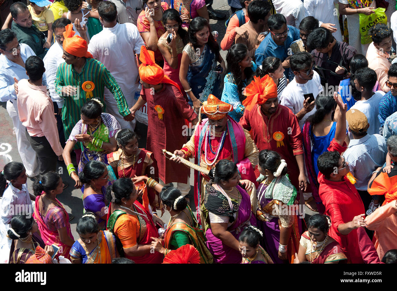 Mumbai color hi-res stock photography and images - Alamy