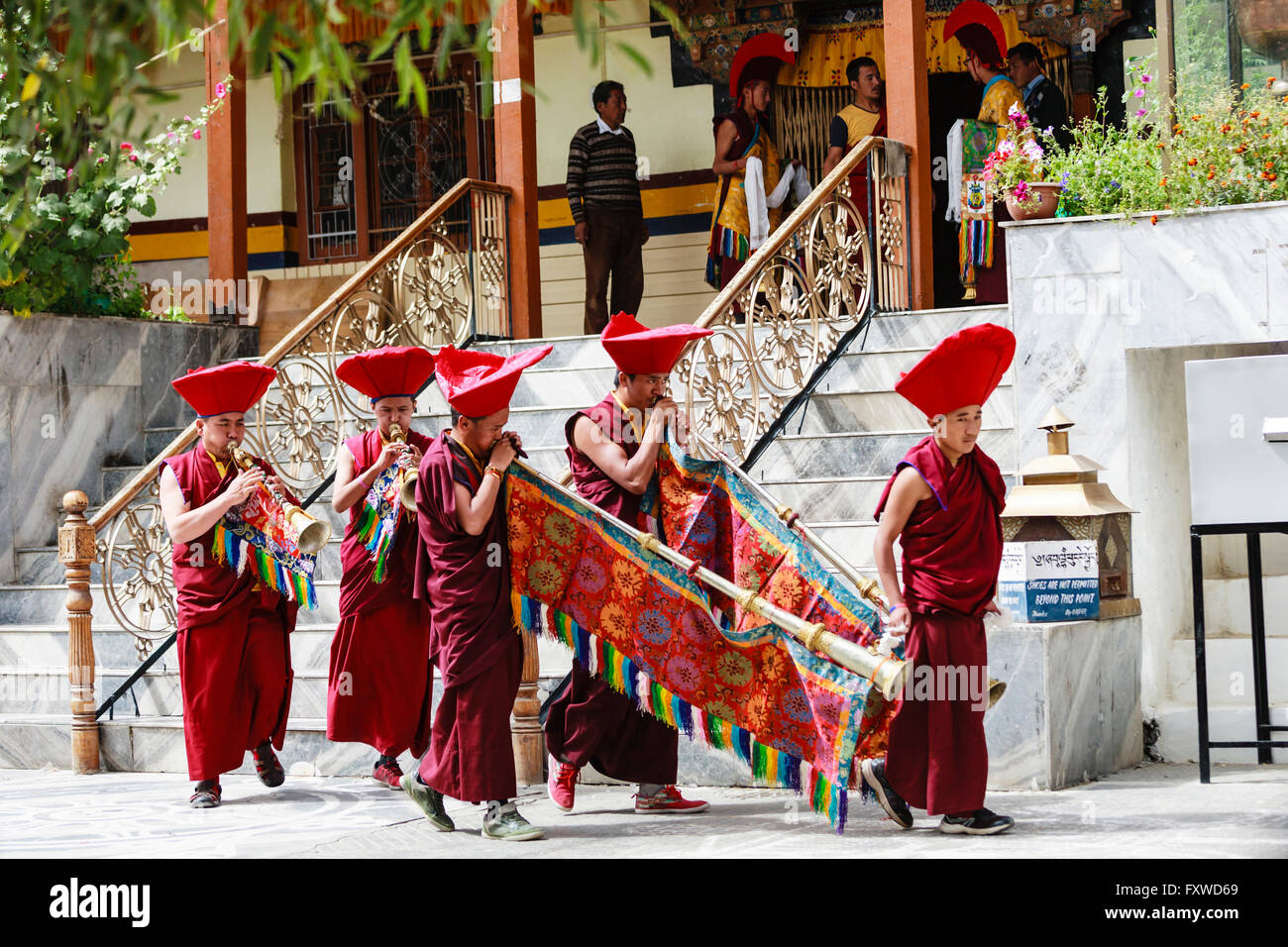 Sikkim tribal music hi-res stock photography and images - Alamy