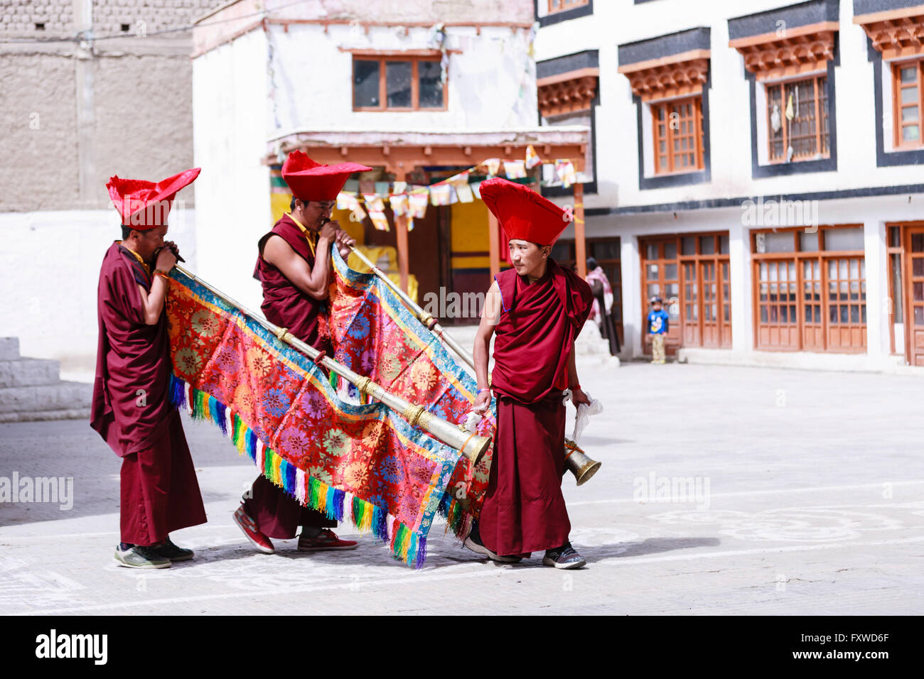 Sikkim traditional music hi-res stock photography and images - Alamy