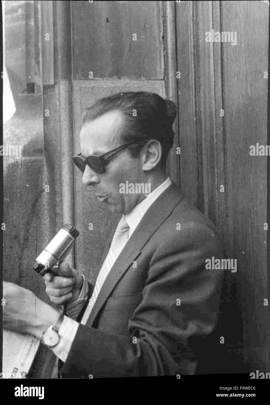 Newspaperman hi-res stock photography and images - Alamy