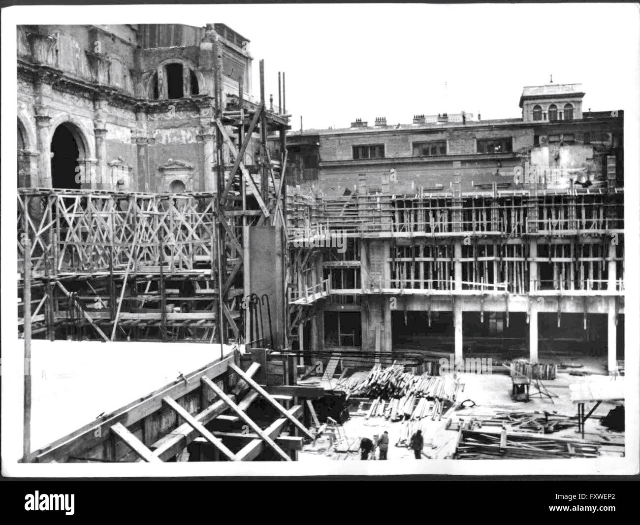 Wiener Borse High Resolution Stock Photography and Images - Alamy