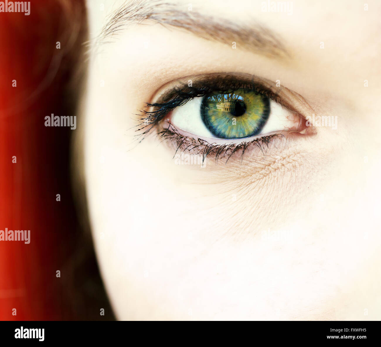Beautiful human eye contact lens hi-res stock photography and images ...