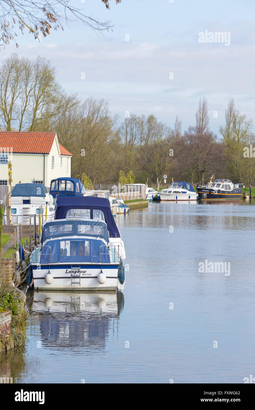 Beccles quay hi-res stock photography and images - Alamy
