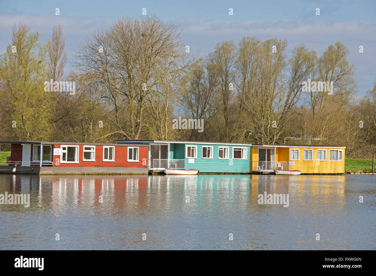 Houseboats on the River Waveney, Beccles Suffolk, England, UK Stock ...