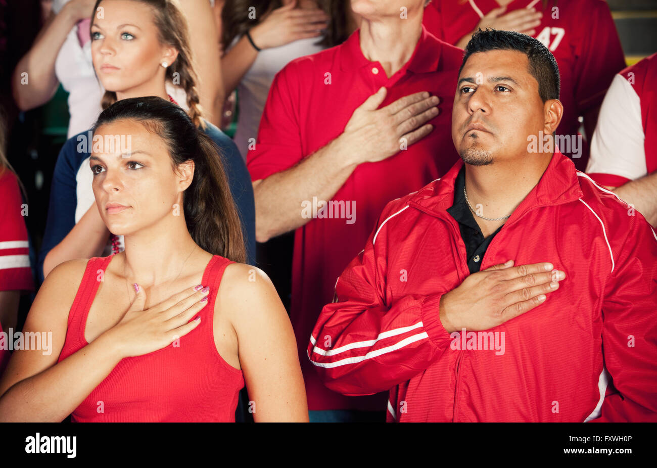 National anthem stadium crowd hi-res stock photography and images - Alamy