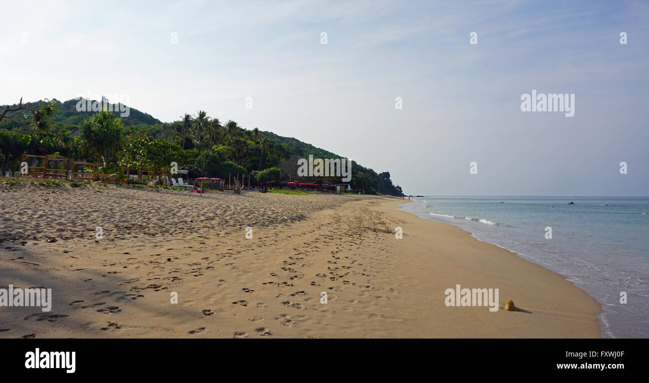 natural beach on ko lanta in thailand Stock Photo - Alamy