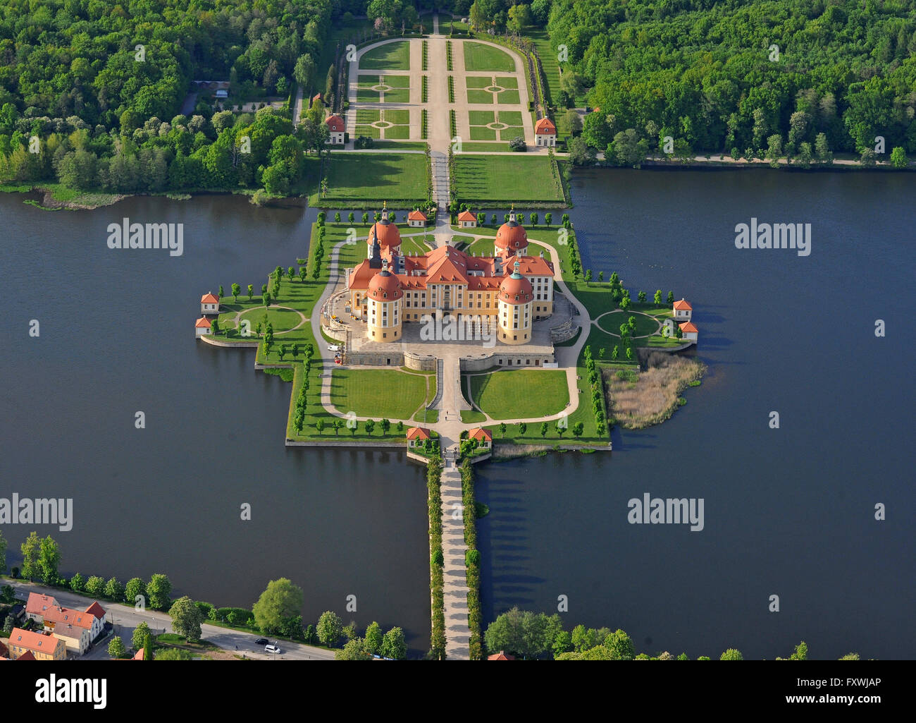 Schloss moritzburg museum hi-res stock photography and images - Alamy