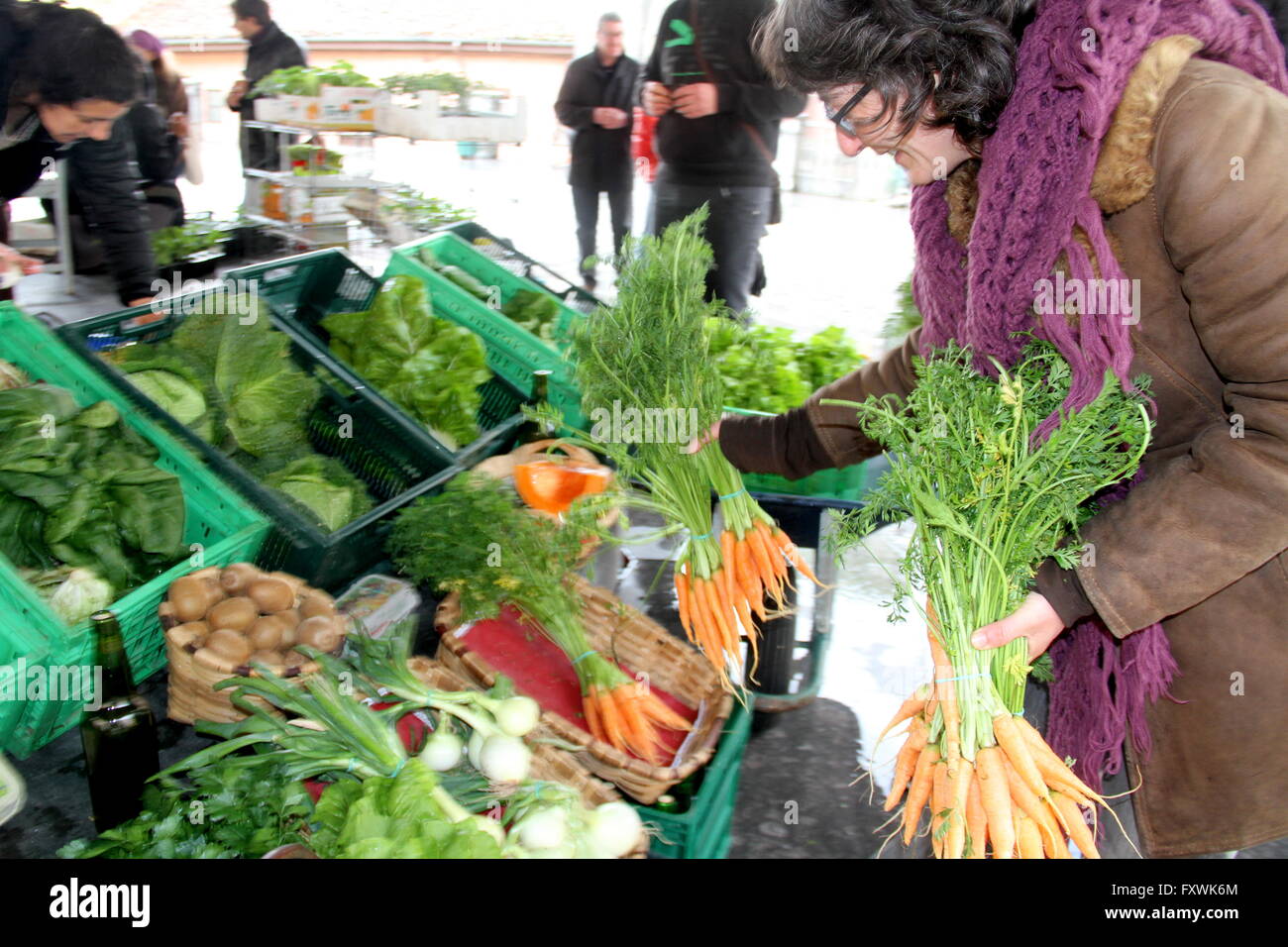 Farmers struggle hi-res stock photography and images - Alamy