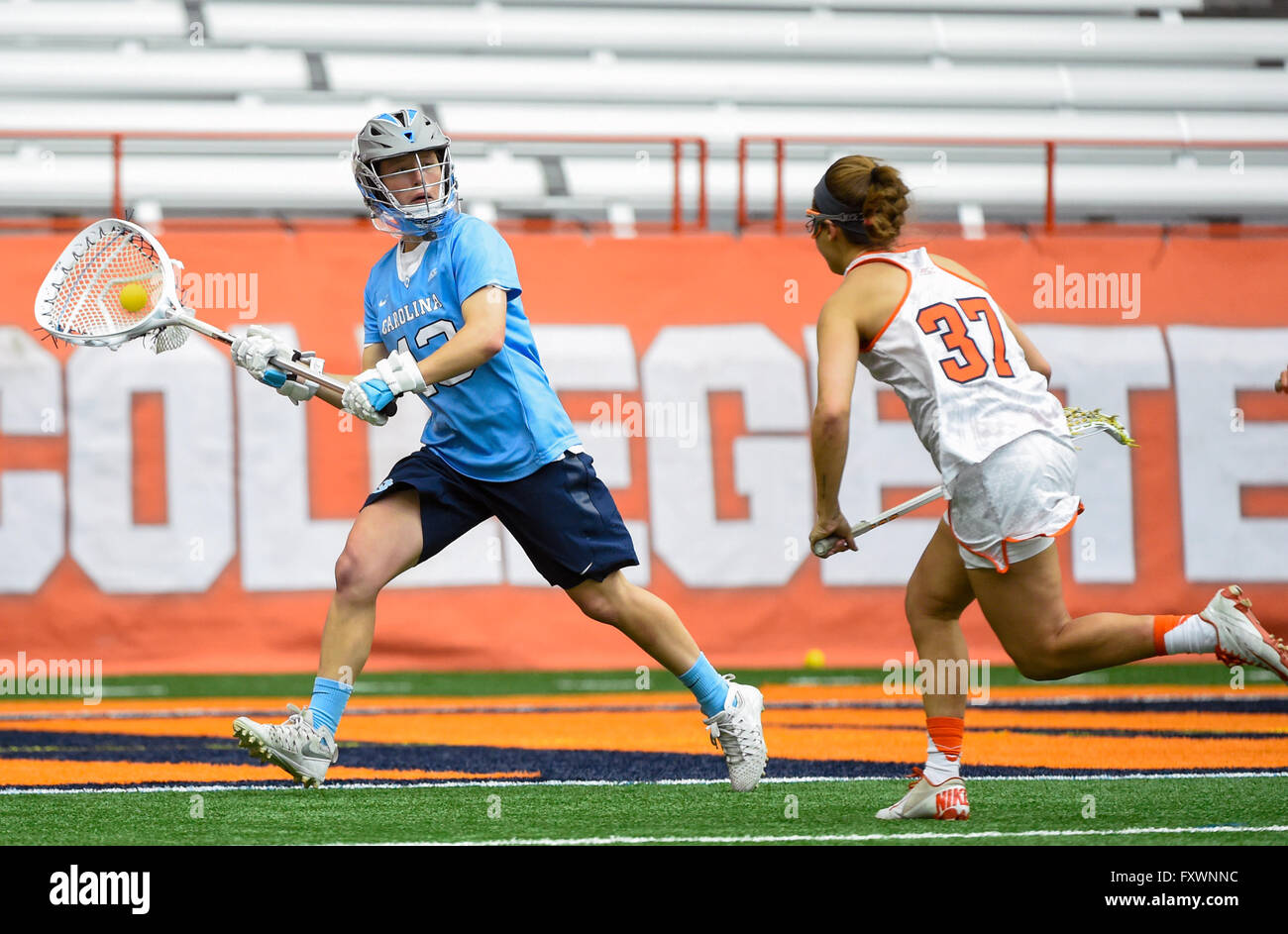 Women's lacrosse goalie hi-res stock photography and images - Alamy
