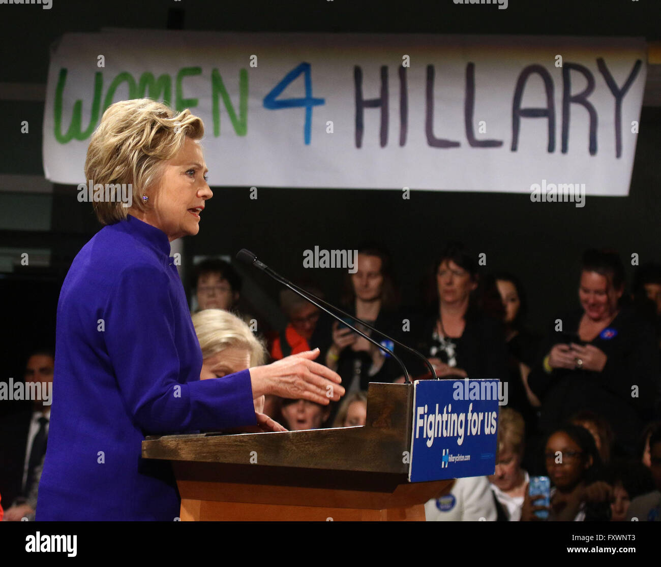 New York, USA. 18th Apr, 2016. Democratic Presidential hopeful HILLARY ...
